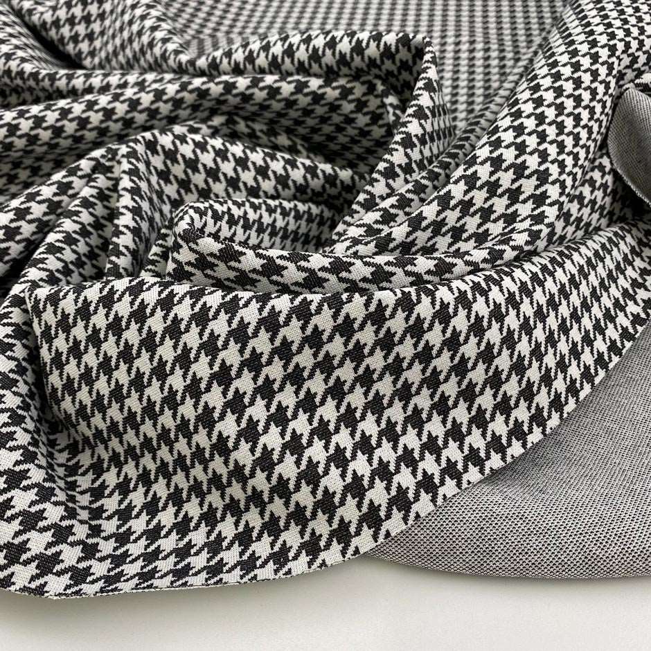 Houndstooth viscose Milano stitch - Sample – EVA re-source